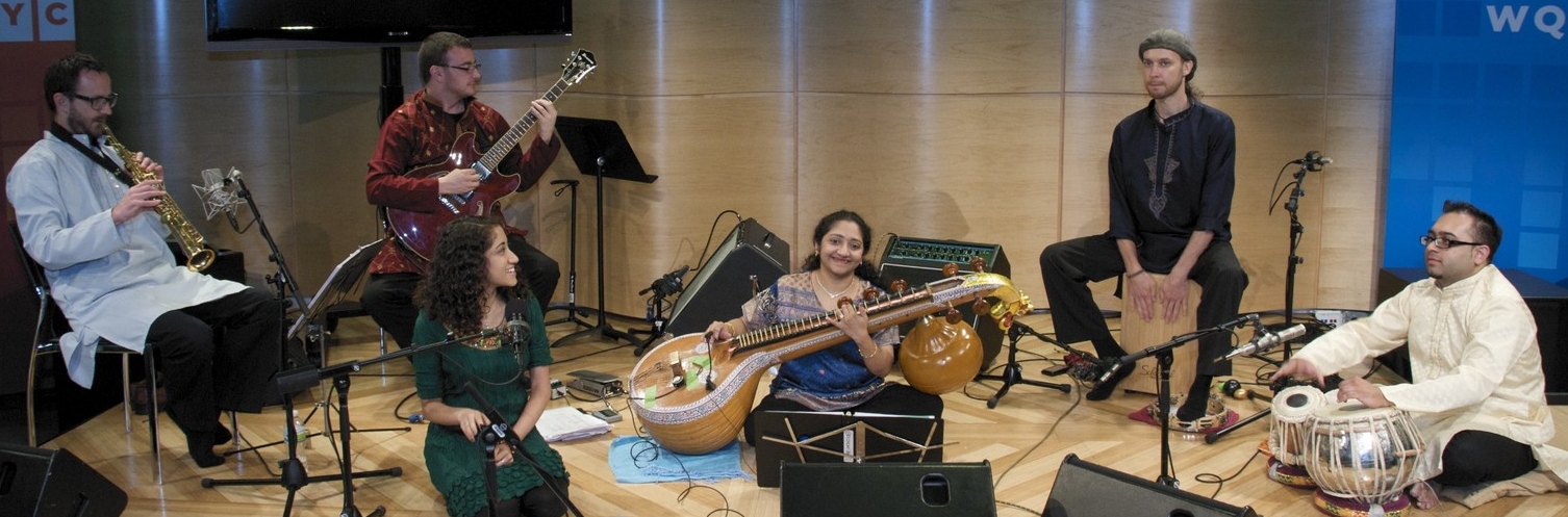 Carnatic music vocal, veena lessons | RagaChitra